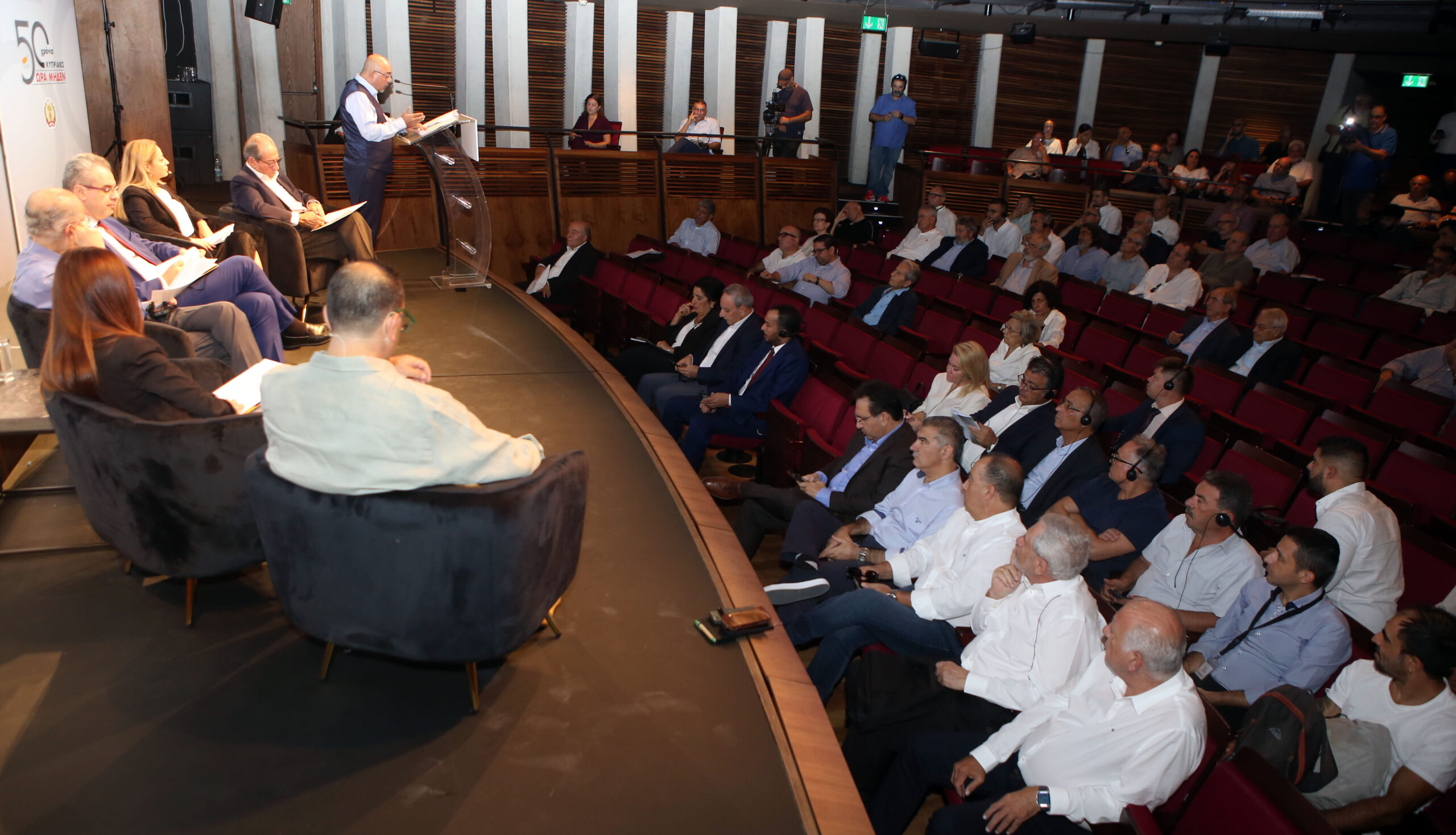 Το Κυπριακό δεν προσφέρεται για το ίνστραγκραμ και το τικ τοκ