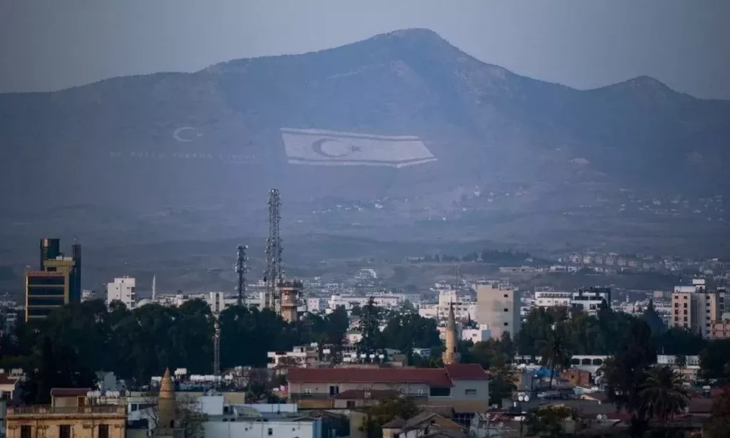 Kατεχόμενα: Νεκρή 41χρονη και η 12χρονη κόρη της σε τροχαίο