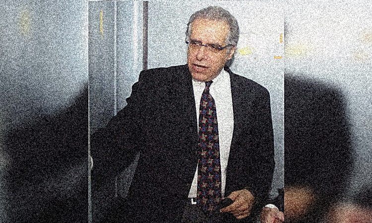 Πράσινα δέντρα και πράσινα άλογα