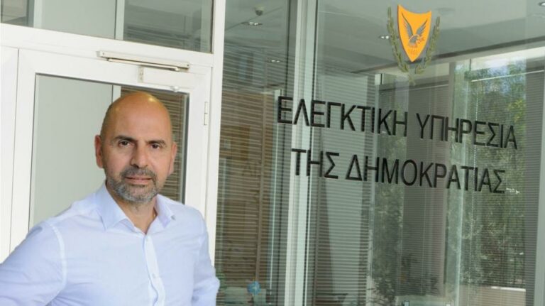 Τι ακριβώς λέει ο Γενικός Ελεγκτής για τα κίνητρα των γιατρών