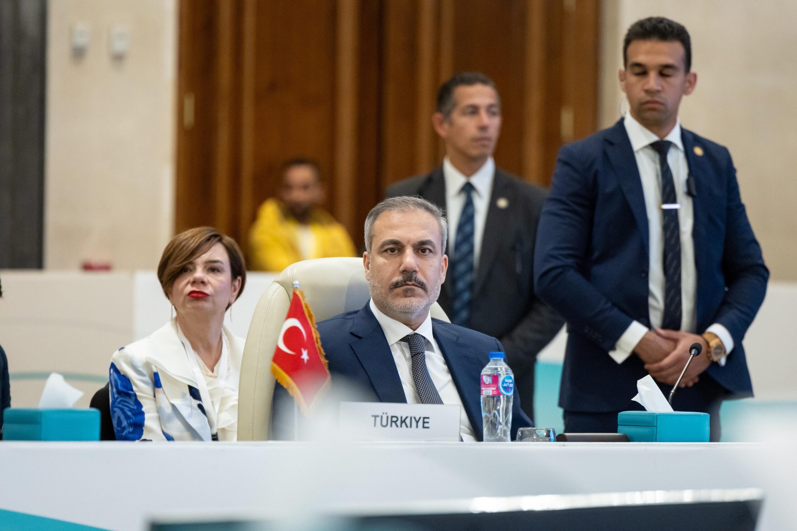Πυρ και μανία η Τουρκία με τις δηλώσεις Τραμπ για Δαμασκό