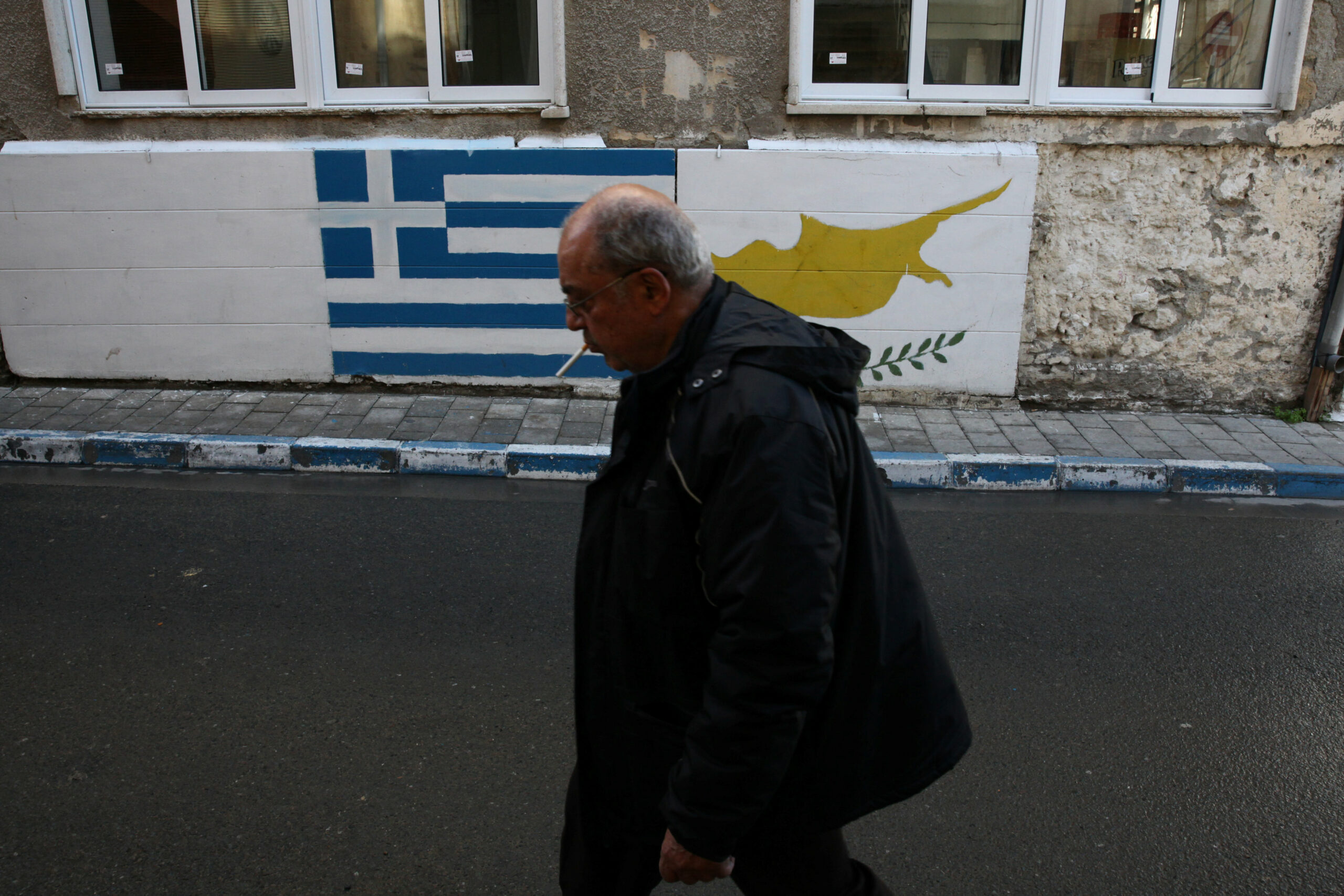 Οι «μητέρες πατρίδες» και η τεράστια διαφορά μας | Philenews