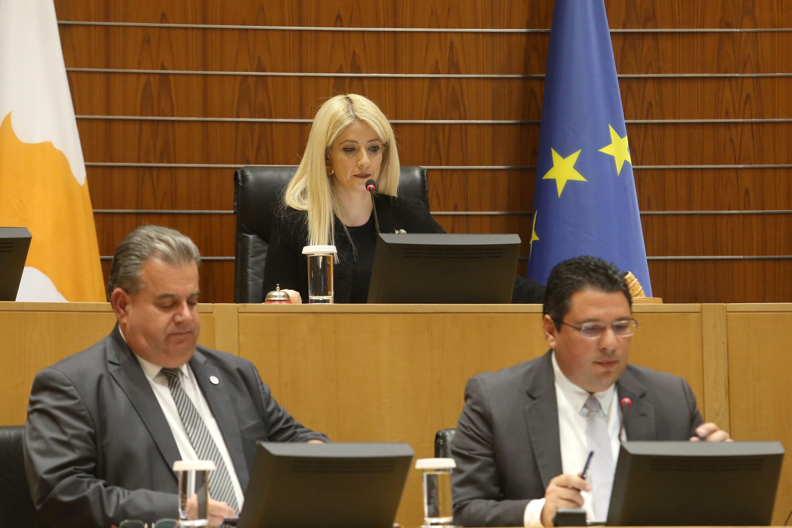 Τράπεζες: Παίζεται στην ψήφο η πρόταση για τέλος αλληλεγγύης | Philenews