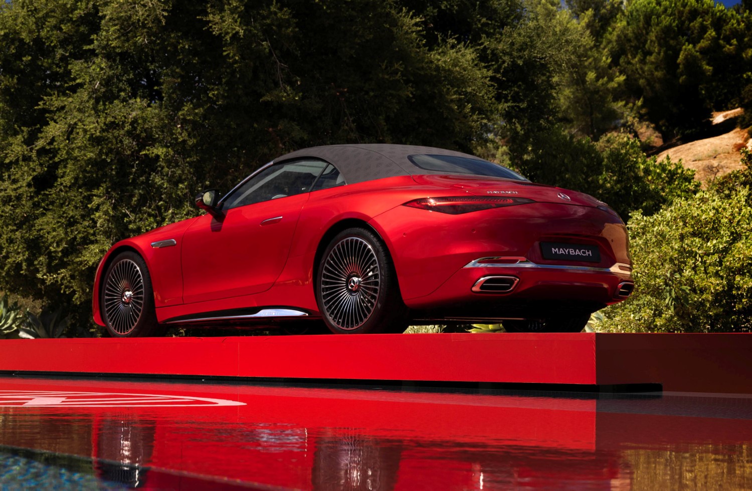 Mercedes-Maybach SL 680 Monogram από τη Mercedes
