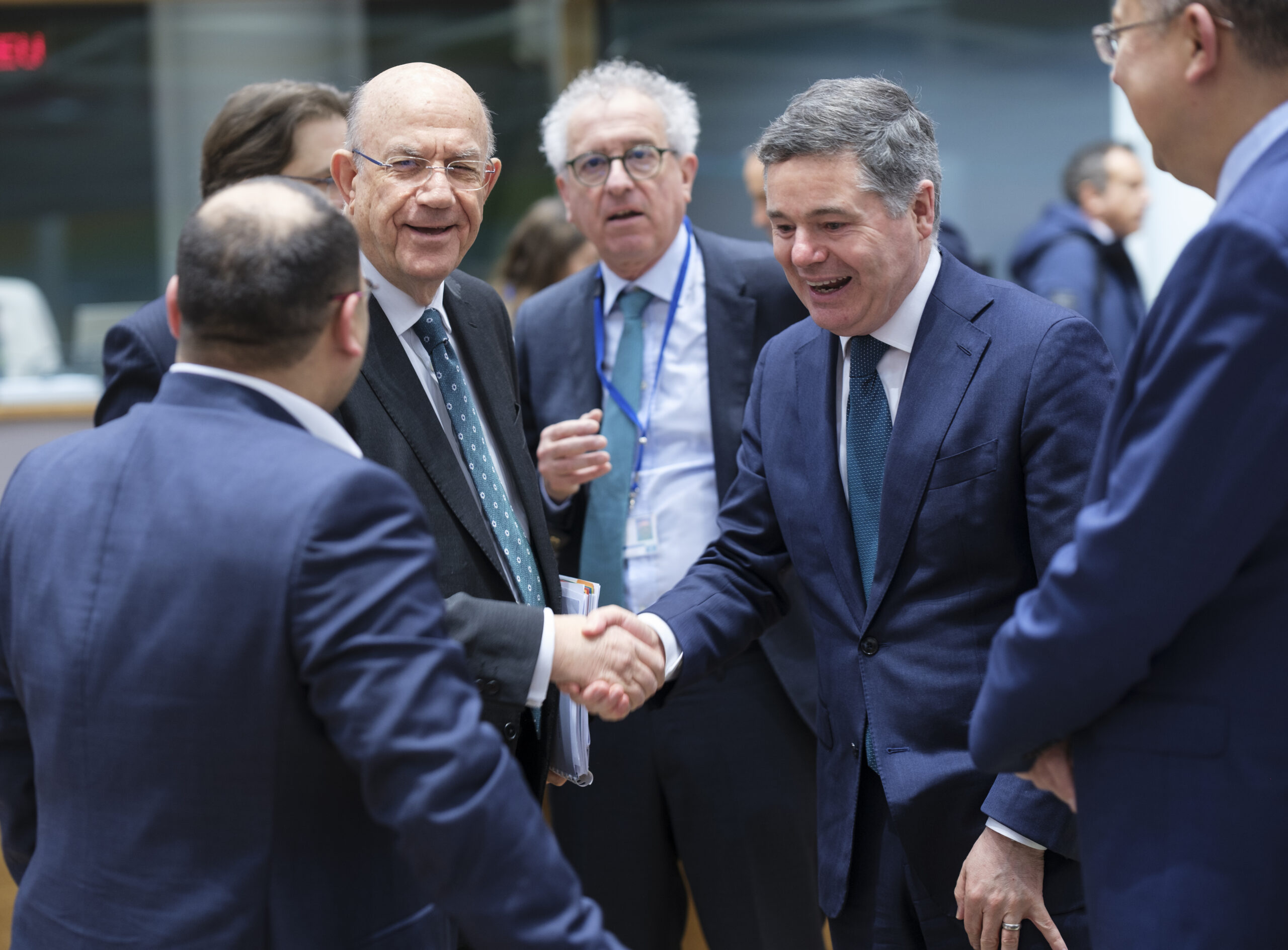 Ecofin: Ζήτησε στήριξη στους μικρομεσαίους ο Υπ. Οικονομικών | Philenews