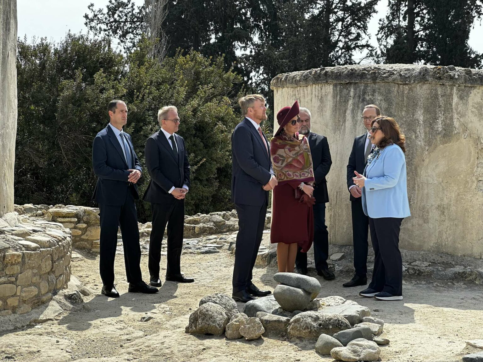 Βασιλικό ζεύγος Ολλανδίας: Στον αρχαιολογικό χώρο Χοιροκοιτίας
