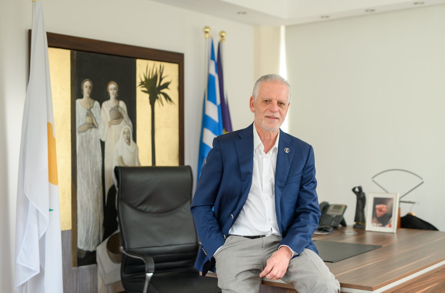 Μαρίνος Σιζόπουλος: «Διέσωσα την ΕΔΕΚ απόκατάρρευση»