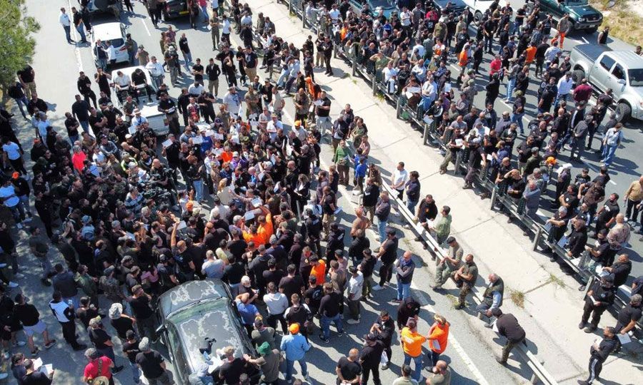 Κινημα Κυνηγών: Βγαίνουν ξανά στους δρόμους | Philenews