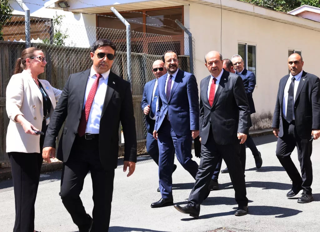 ΜΟΕ: Καταγράφεται πρόοδος για κοιμητήρια και αποναρκοθέτηση