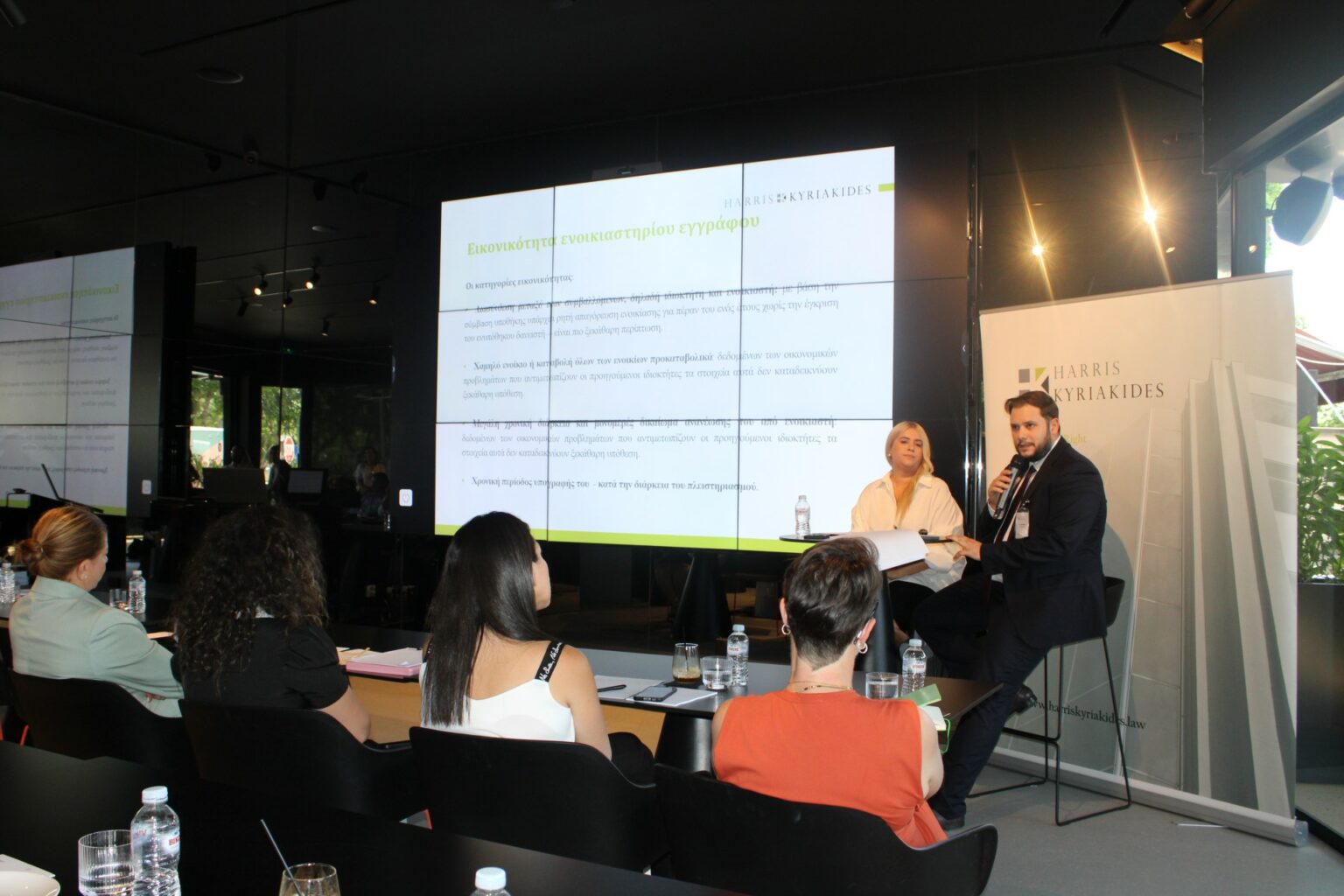 Harris Kyriakides: Τα νέα νομικά δεδομένα για τις τράπεζες | Philenews