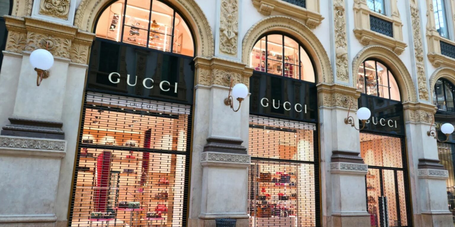 Χακερς: Έκλεψαν στοιχεία πελατών από Gucci, Balenciaga
