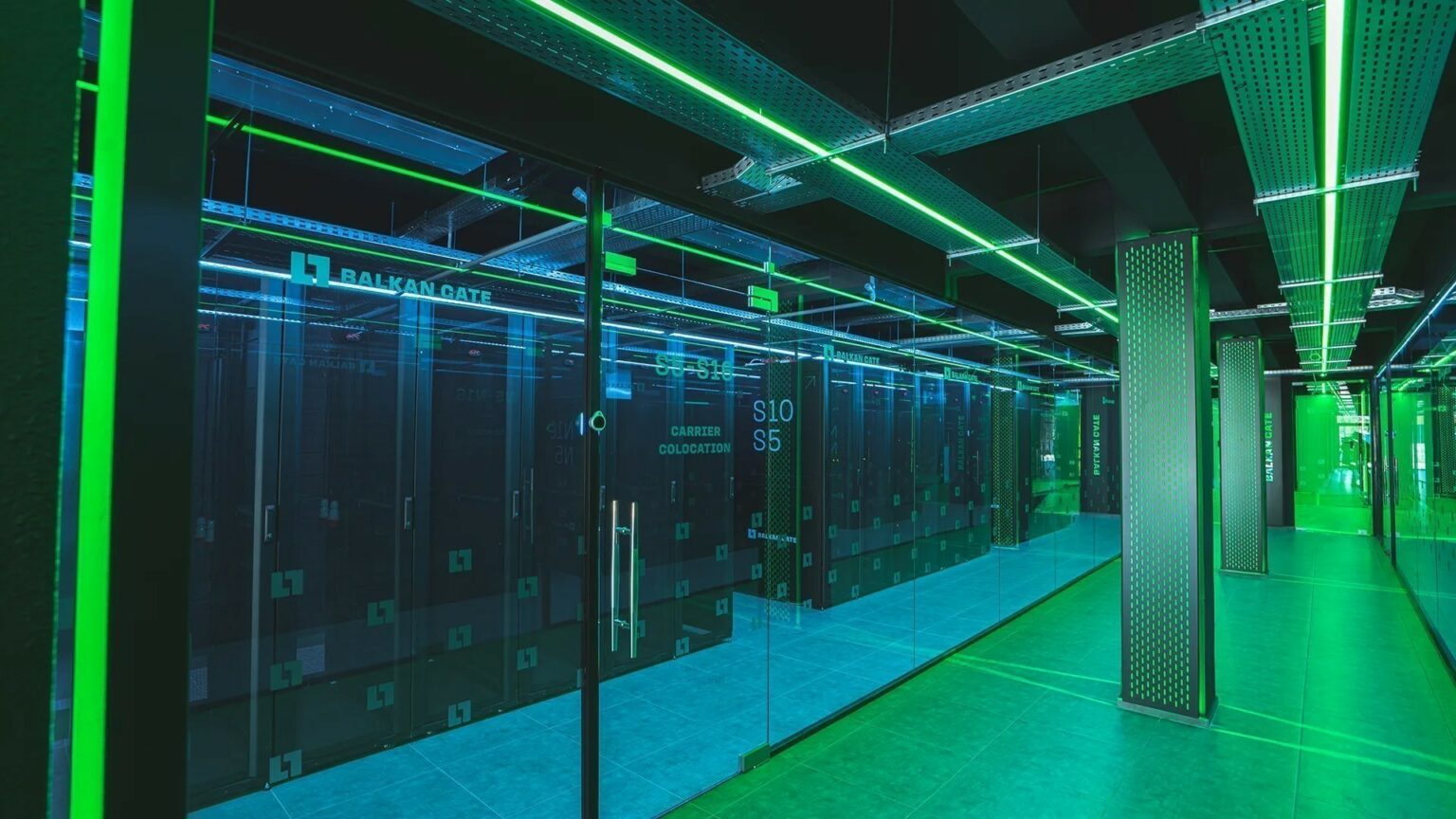 Τα data centers γονατίζουν νοικοκυριά λόγω ακριβού ηλεκτρισμού | Philenews