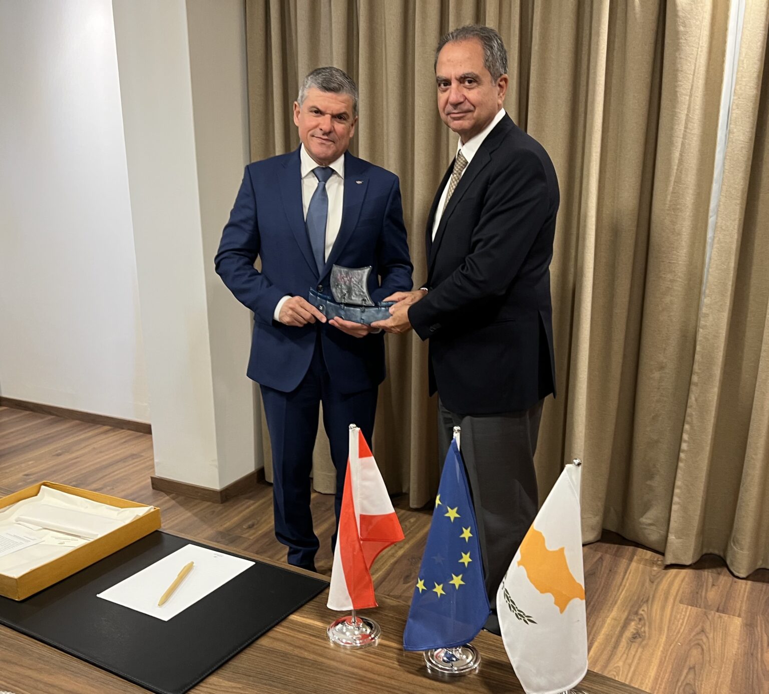 Κύπρος προσφέρει τεχνική βοήθεια στον Λίβανο για ηλεκτρισμό