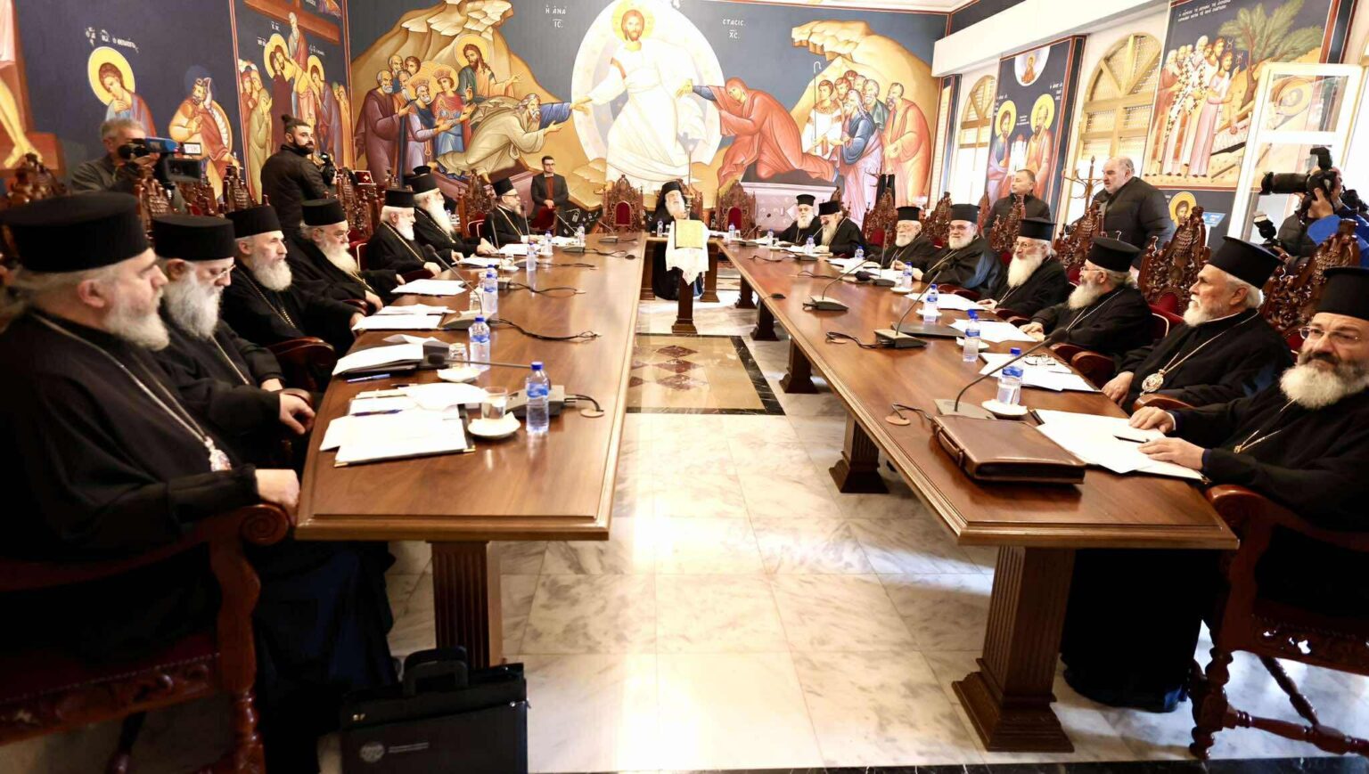 Ιερά Σύνοδος: Σε αργία ο έκπτωτος Μητροπολίτης Τυχικός